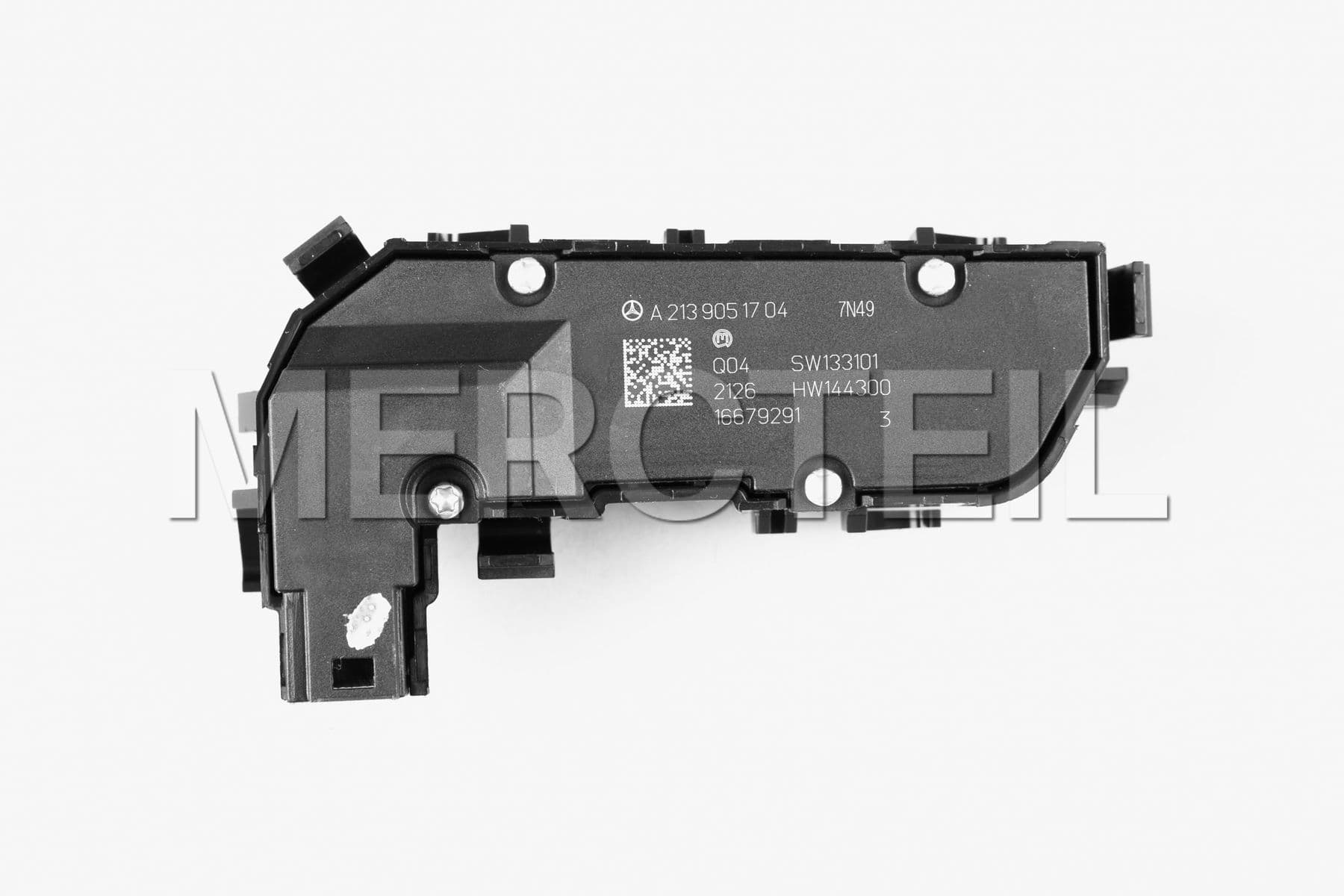 Buy the spare part Mercedes-Benz A21390517047N49 switch block