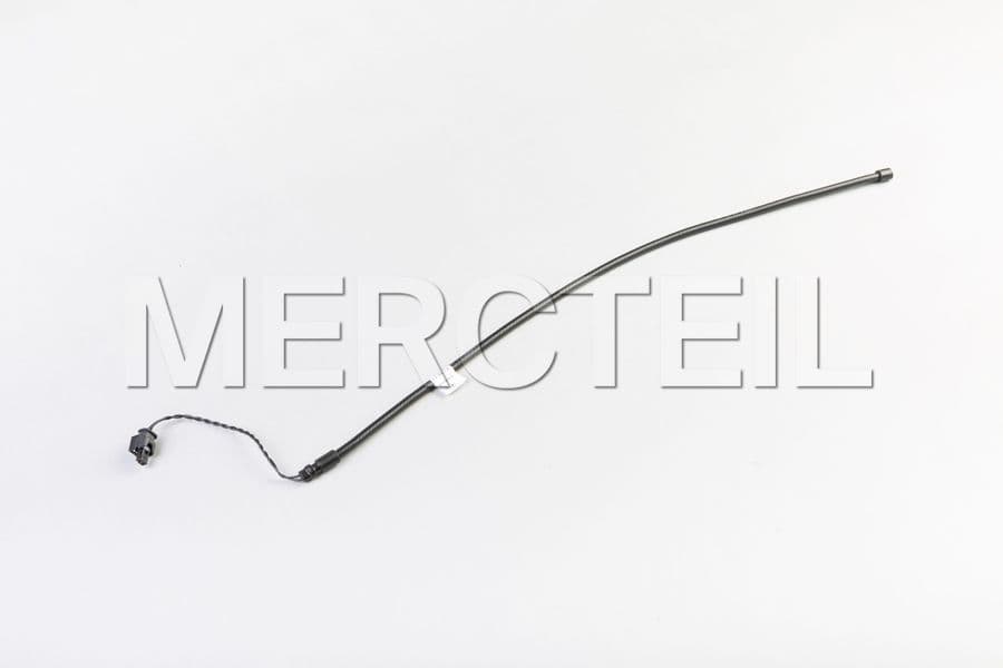 Buy the spare part Mercedes-Benz A2139052503 rear switching module