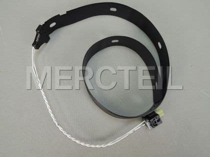 Buy the spare part Mercedes-Benz A2139058001 rear switching module