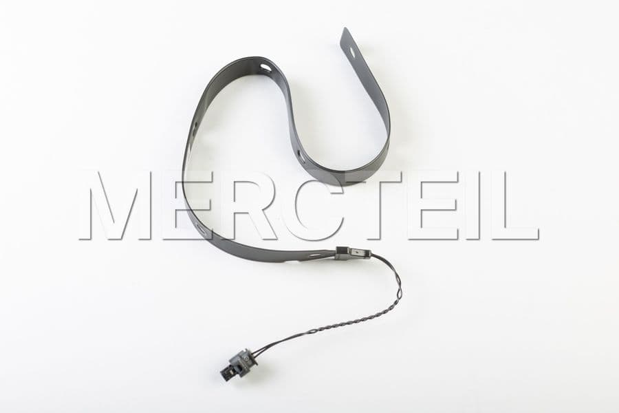 Buy the spare part Mercedes-Benz A2139058101 rear switching module