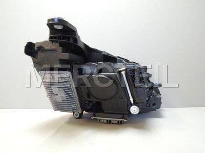Buy the spare part Mercedes-Benz A2139067101 headlamp unit