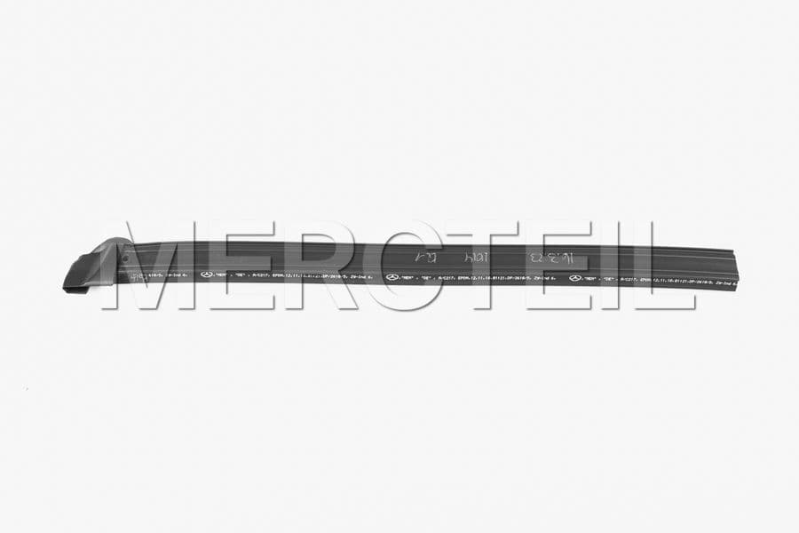 Buy the spare part Mercedes-Benz A2176701300 sealing frame