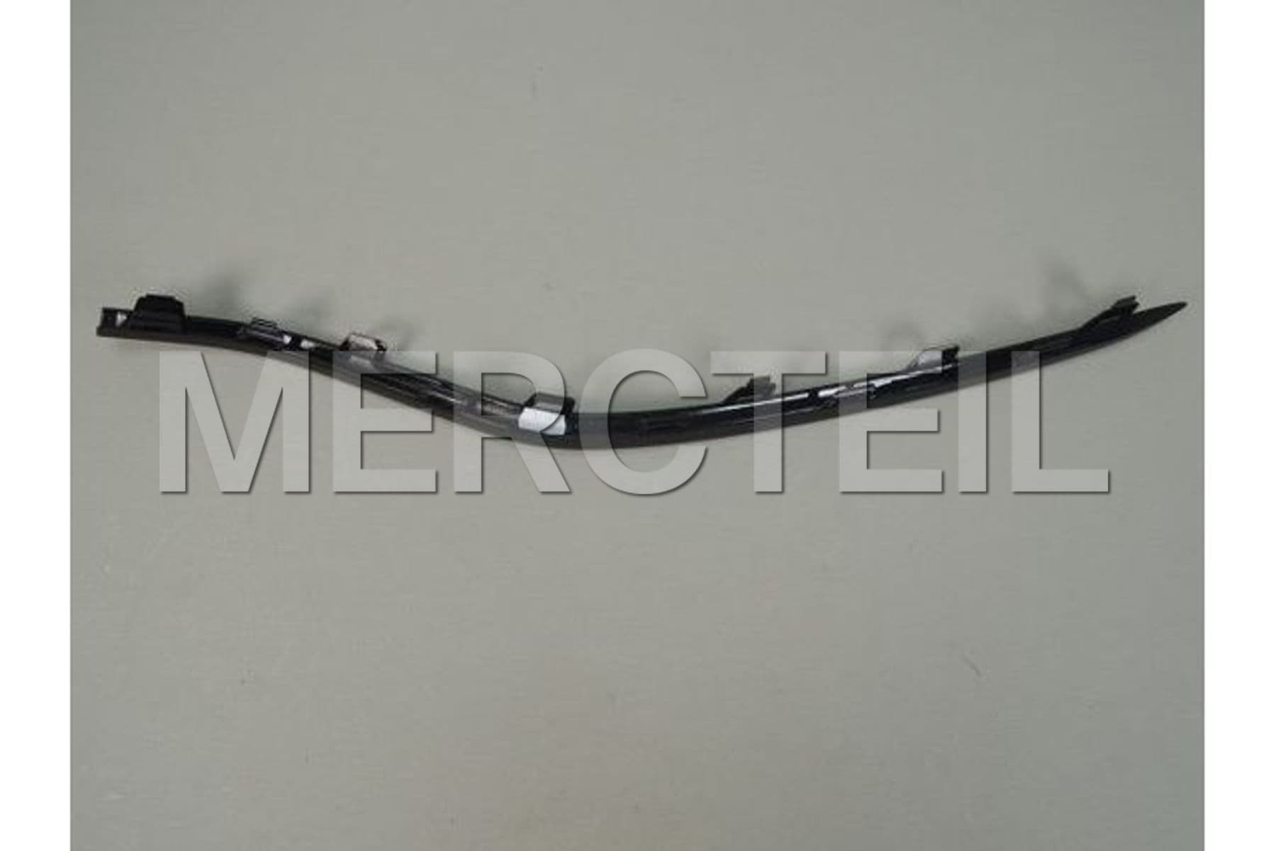 Buy the spare part Mercedes-Benz A21788507009040 ornamental trim
