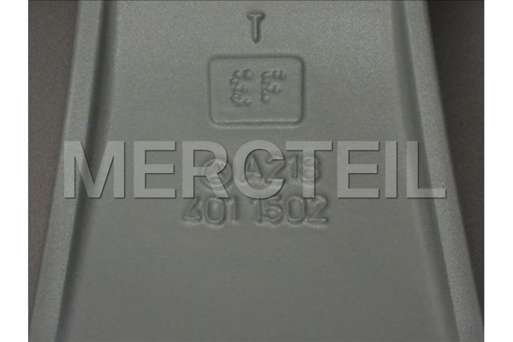 Buy the spare part Mercedes-Benz A2184011502 speichenrad