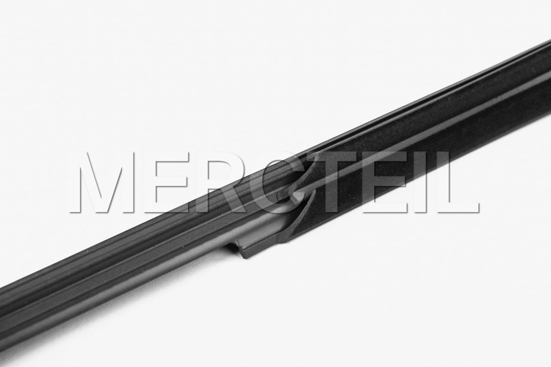 Buy the spare part Mercedes-Benz A2187200601 sealing rail