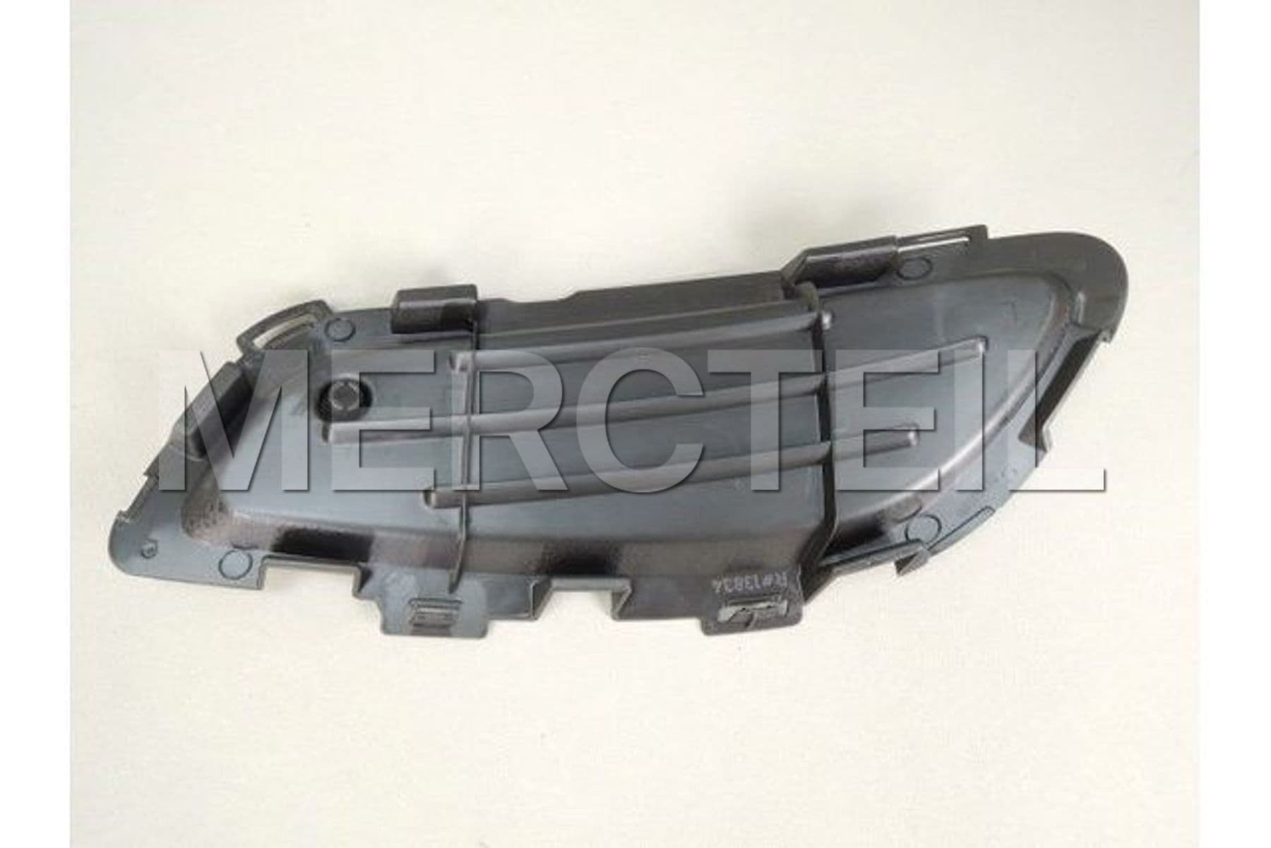Buy the spare part Mercedes-Benz A2188851722 cover bumper area