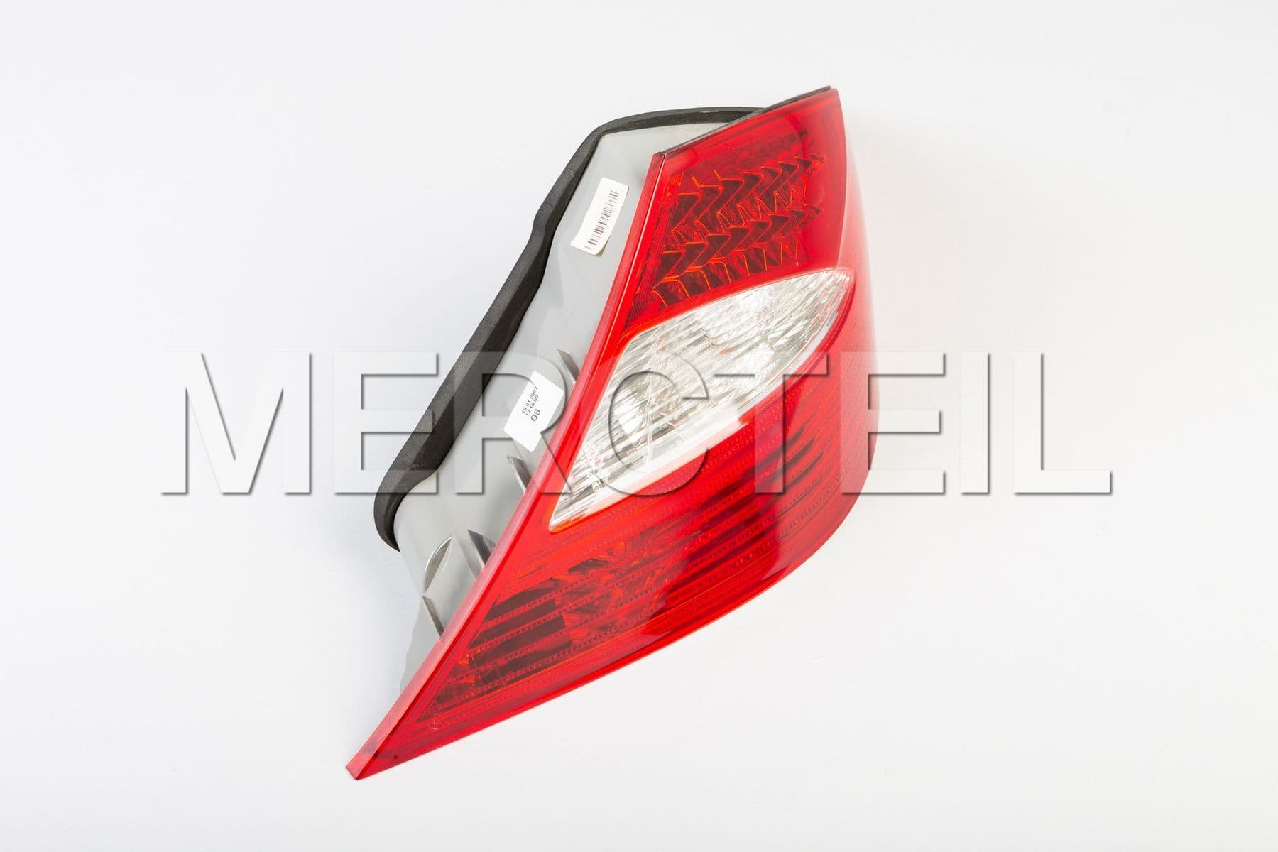 Kaufen Sie das Ersatzteil Mercedes-Benz A2198200264 schlussleuchte