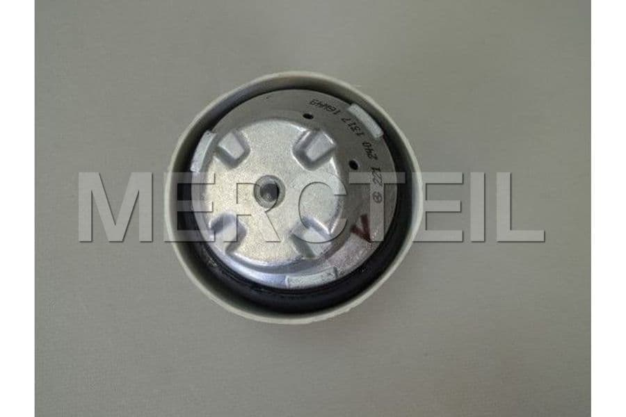 Buy the spare part Mercedes-Benz A2212401317 engine mounting