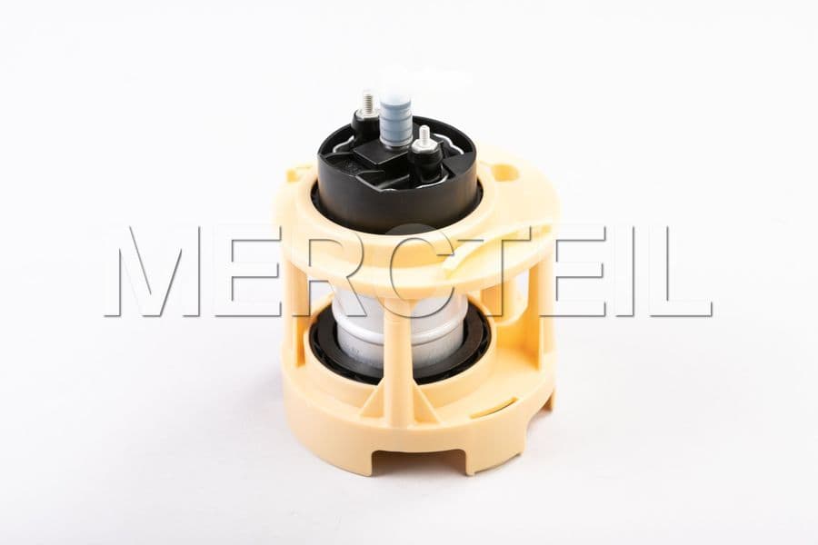 Buy the spare part Mercedes-Benz A2214702094 fuel pump