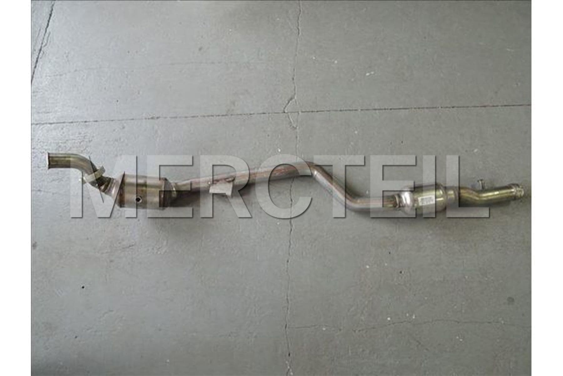 Kaufen Sie das Ersatzteil Mercedes-Benz A2214903420 abgasrohr