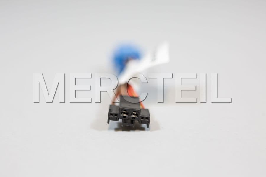 Buy the spare part Mercedes-Benz A2215403108 cable harness