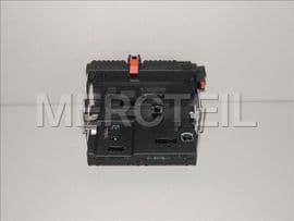 Buy the spare part Mercedes-Benz A2215450801 relay box