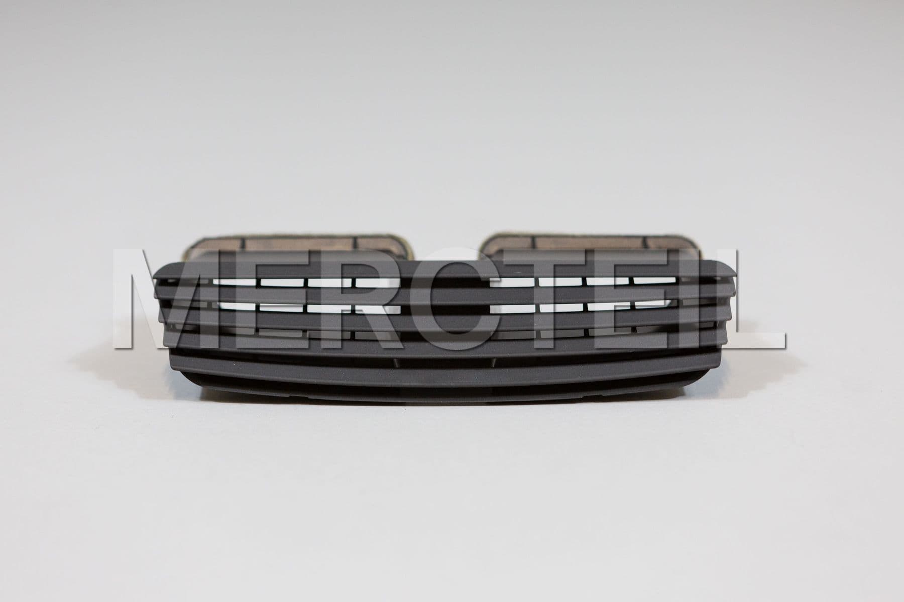 Buy the spare part Mercedes-Benz A22168900667241 grille