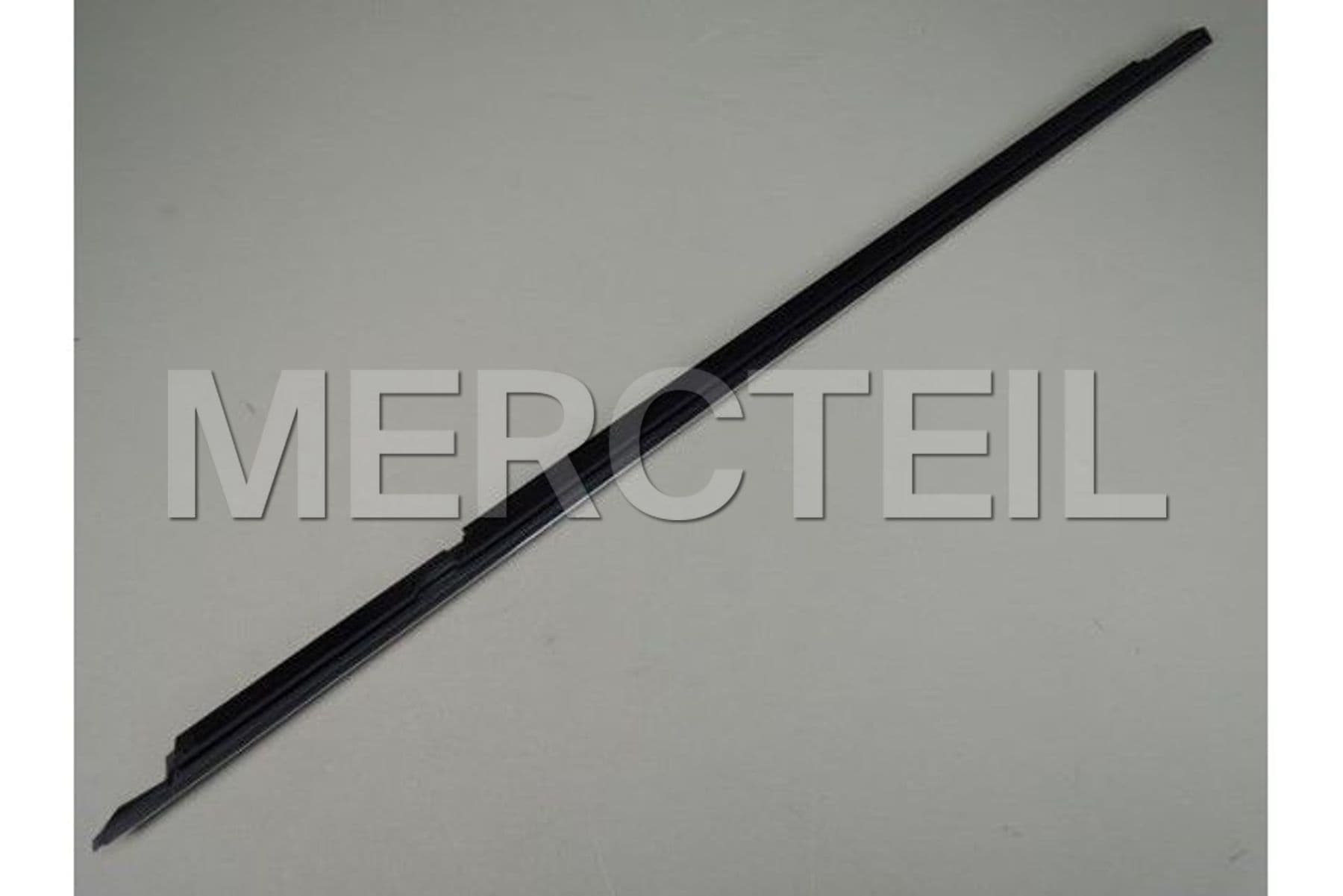 Buy the spare part Mercedes-Benz A2216903480 ornamental trim