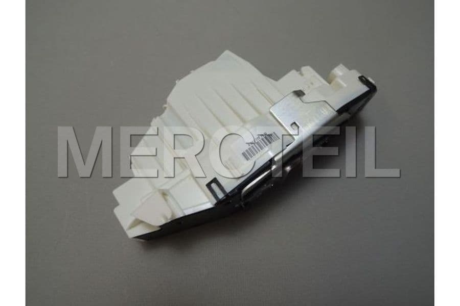 Buy the spare part Mercedes-Benz A2217207535 door lock