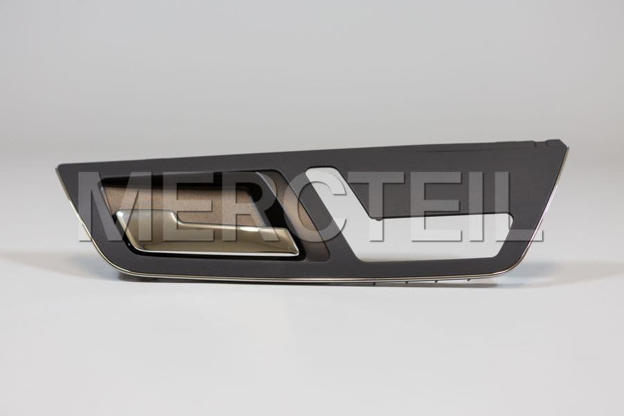 Buy the spare part Mercedes-Benz A22173045489116 cover