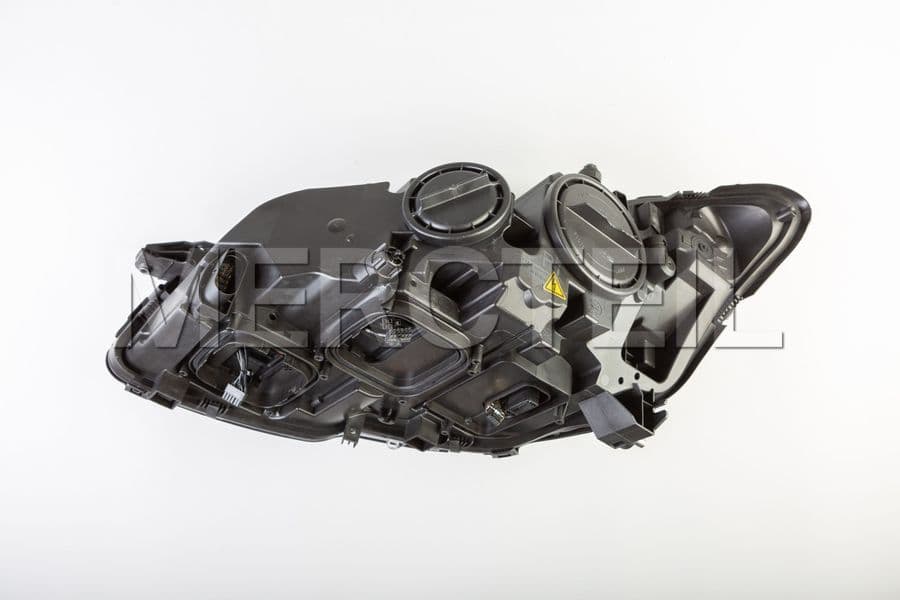 Buy the spare part Mercedes-Benz A2218207439 headlamp unit