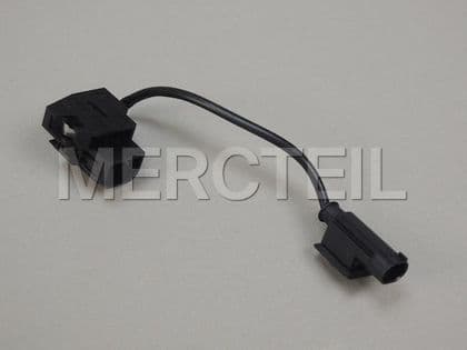 Buy the spare part Mercedes-Benz A2218210051 switch