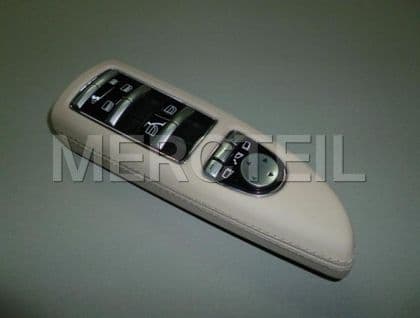 Buy the spare part Mercedes-Benz A2218215151 schalterblock