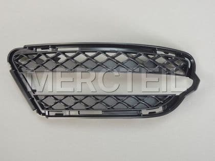 Buy the spare part Mercedes-Benz A2218851822 cover bumper area
