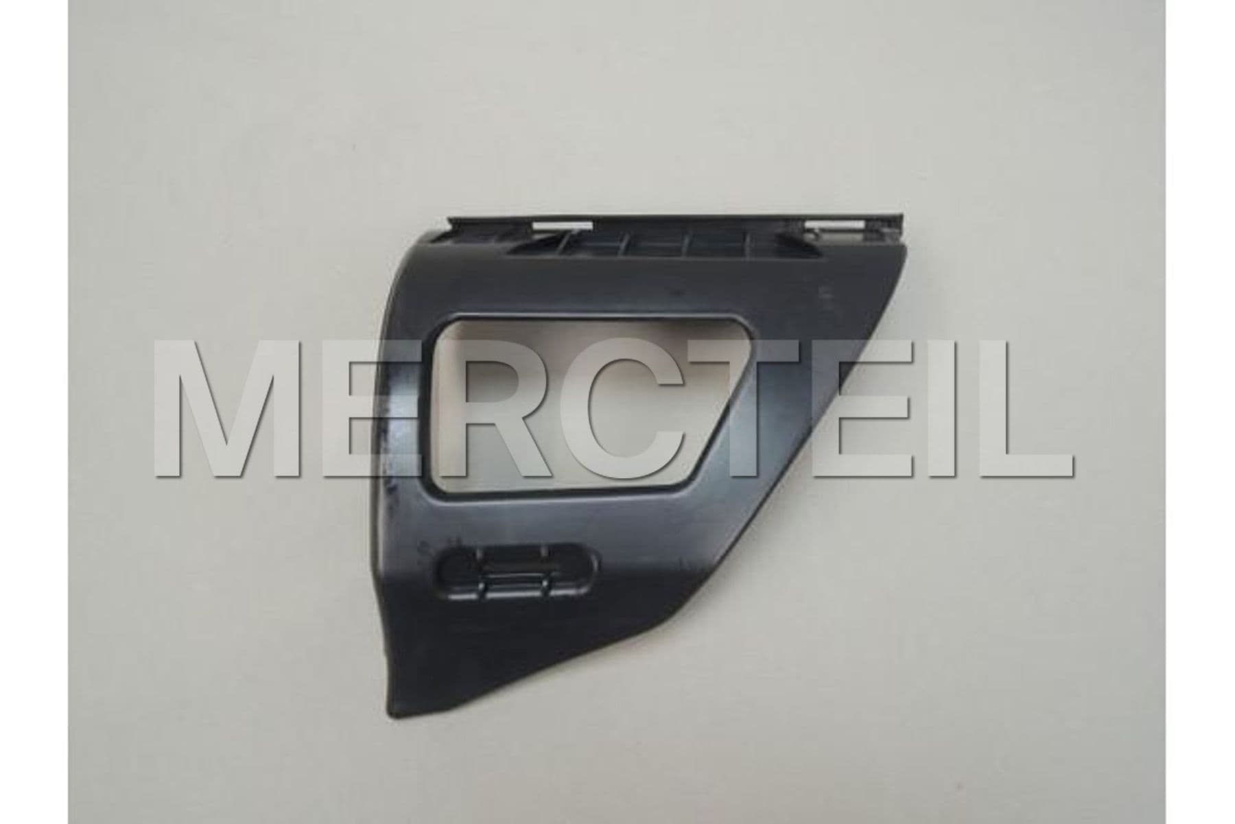 Buy the spare part Mercedes-Benz A2218852023 cover bumper area