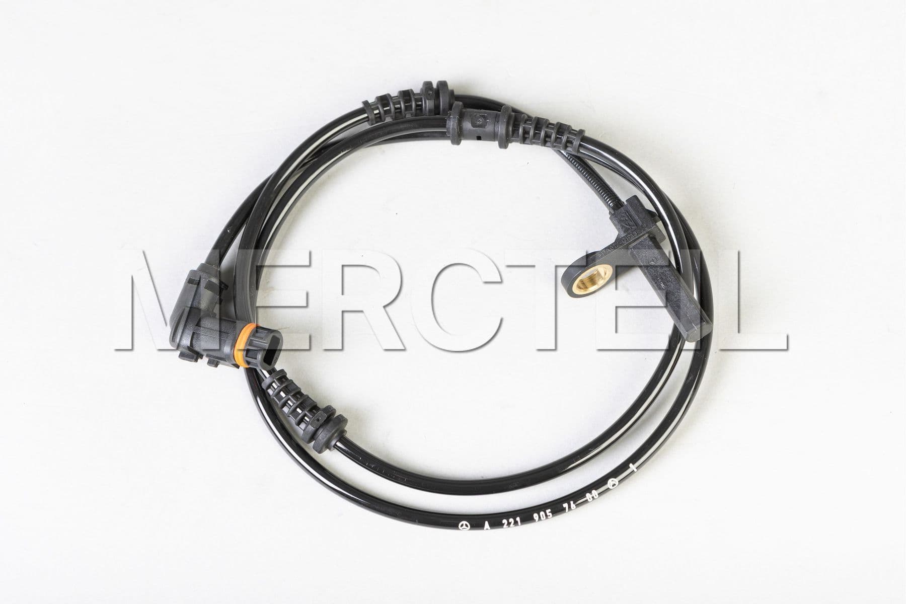 Buy the spare part Mercedes-Benz A2219057600 rpm sensor