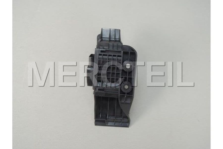 Buy the spare part Mercedes-Benz A2223000900 accelerator pedal module