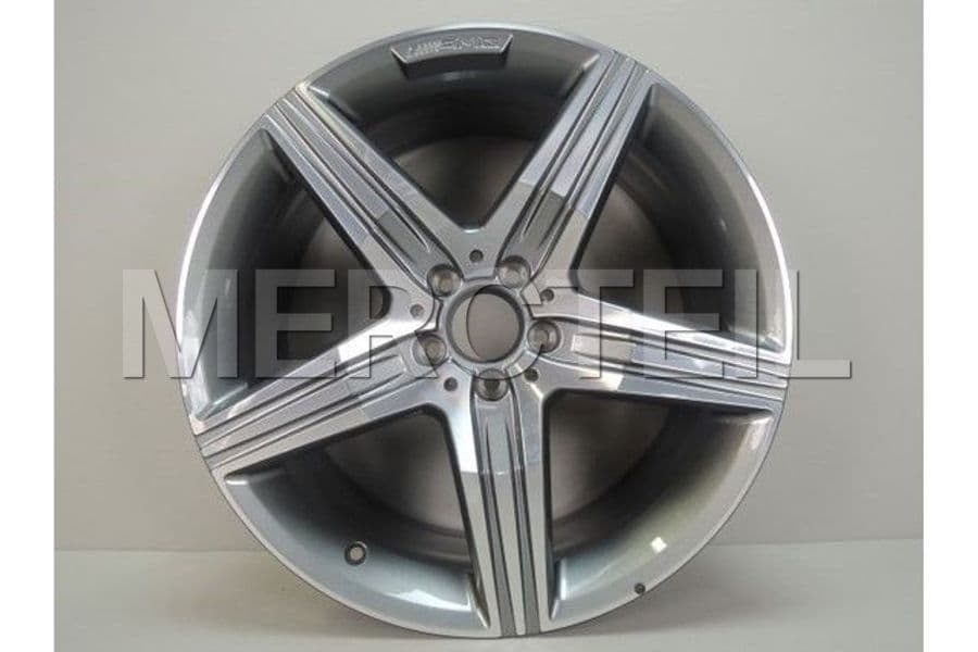 Buy the spare part Mercedes-Benz A22240112007X21 spoked wheel