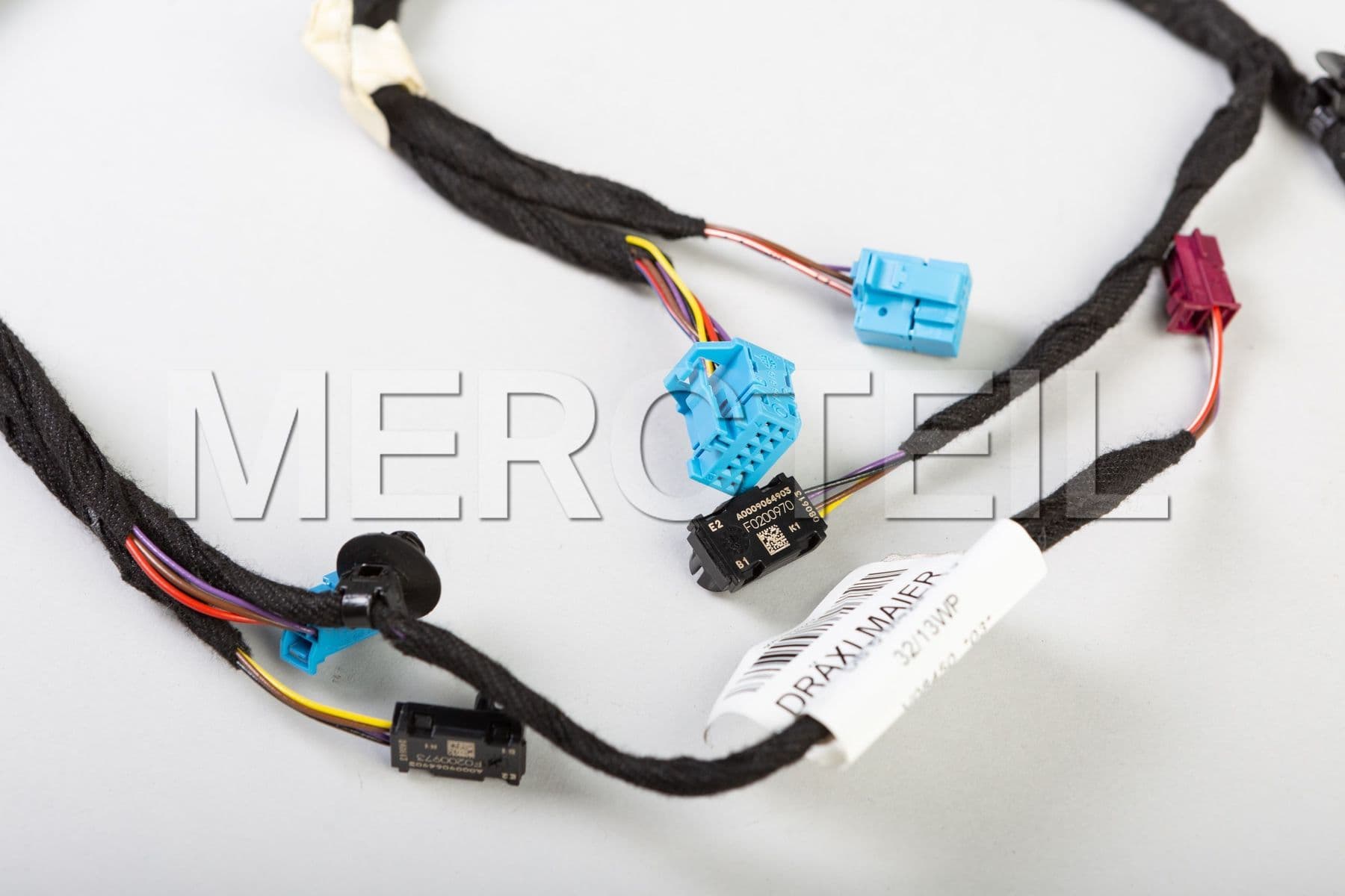 Buy the spare part Mercedes-Benz A2224401805 electrical wiring harness