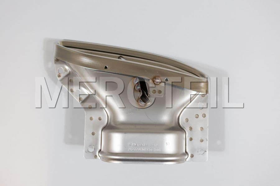 Buy the spare part Mercedes-Benz A2224908602 tail pipe cover