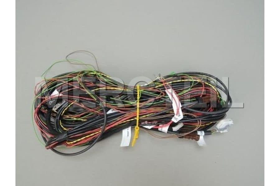 Buy the spare part Mercedes-Benz A2225401413 electrical wiring harness