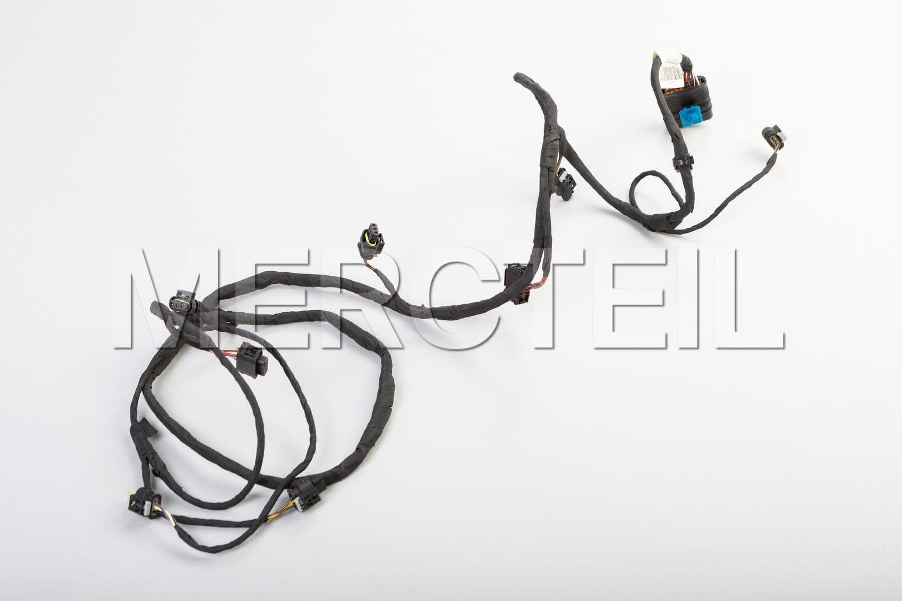 Buy the spare part Mercedes-Benz A2225408507 electrical wiring harness