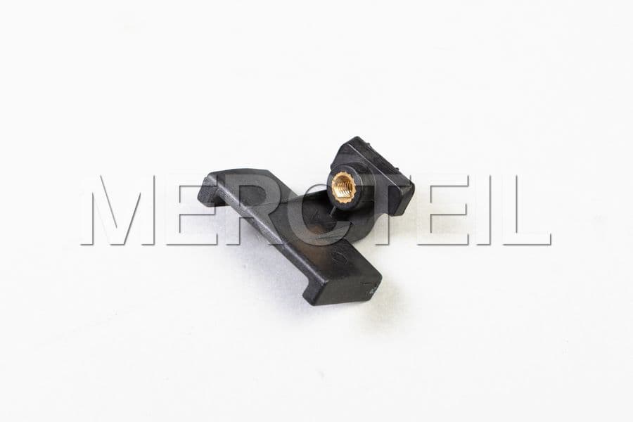 Buy the spare part Mercedes-Benz A2226260413 corner bracket