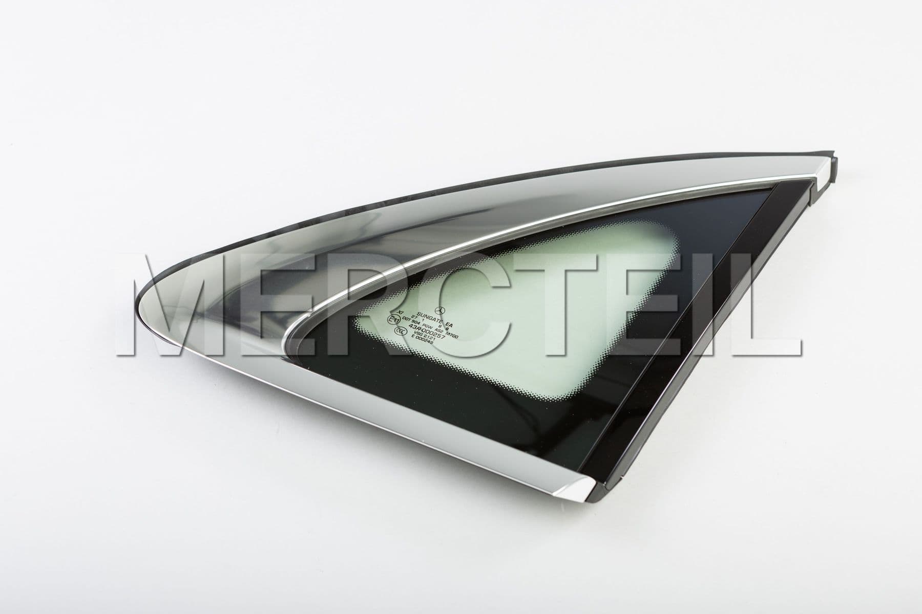 Kaufen Sie das Ersatzteil Mercedes-Benz A2226705601 seitenfenster