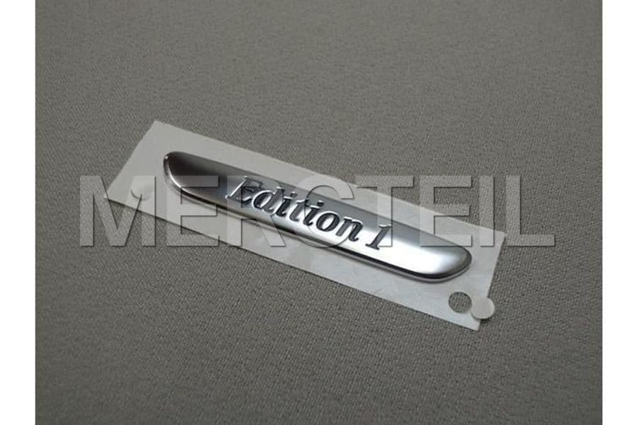 Buy the spare part Mercedes-Benz A2226803700 symbol strip