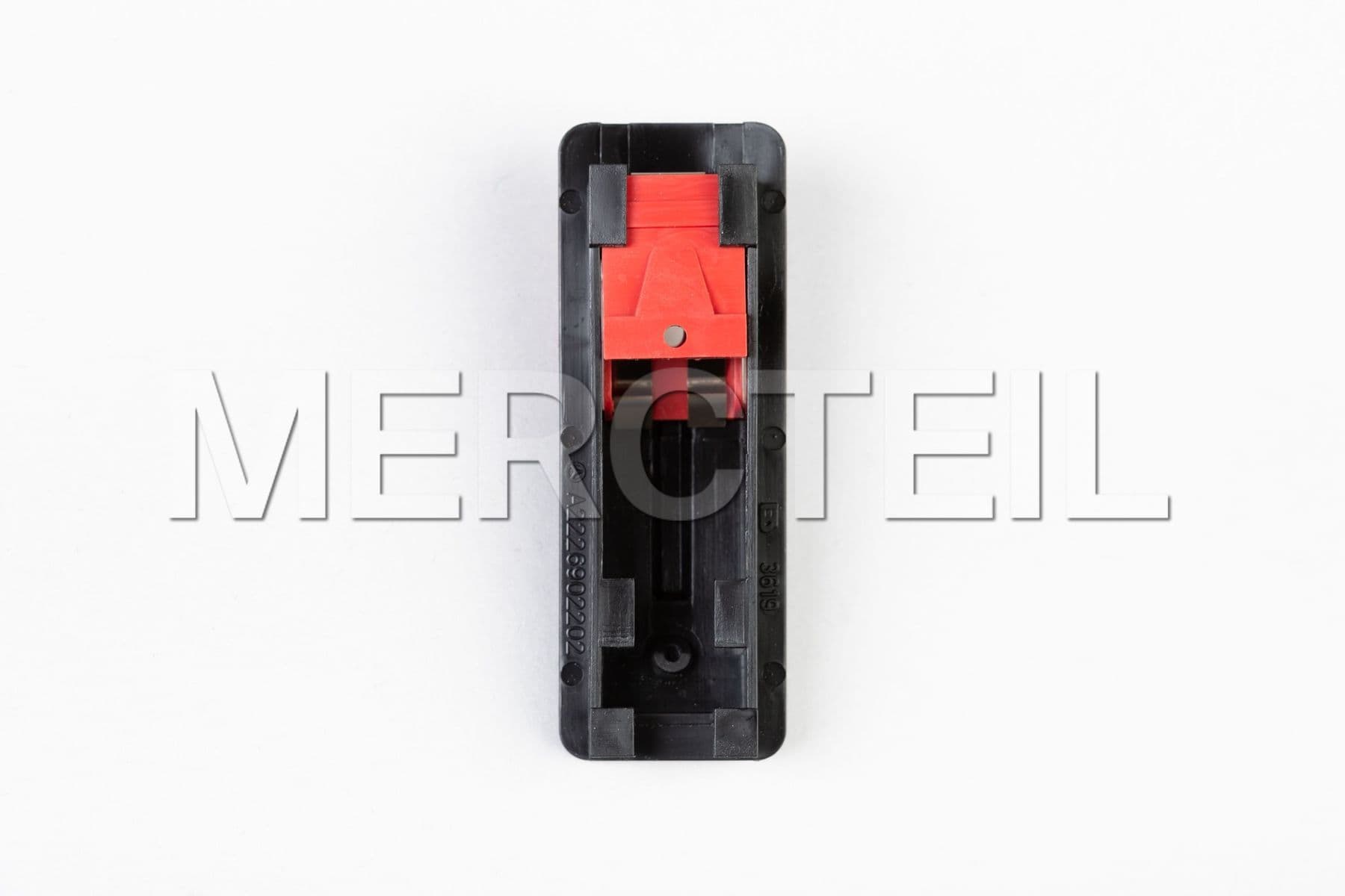 Buy the spare part Mercedes-Benz A22269022029051 bracket