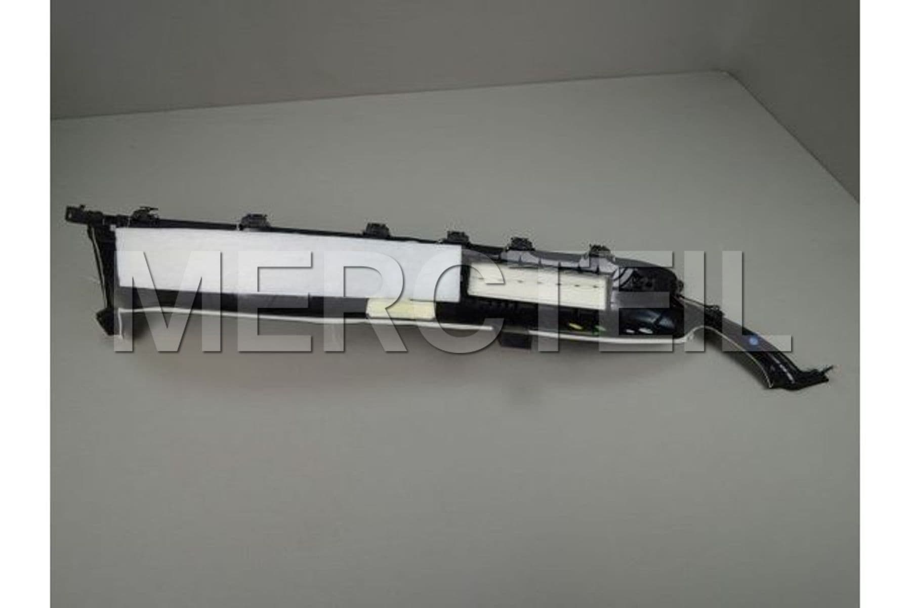 Buy the spare part Mercedes-Benz A22269023259H99 lining wheel installation