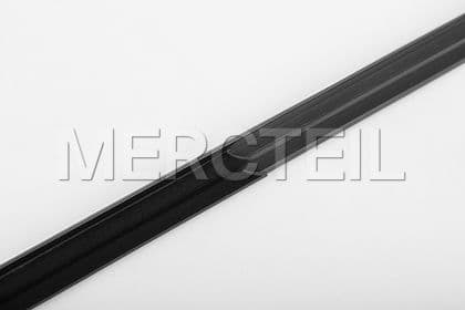 Buy the spare part Mercedes-Benz A2226904106 trim strip