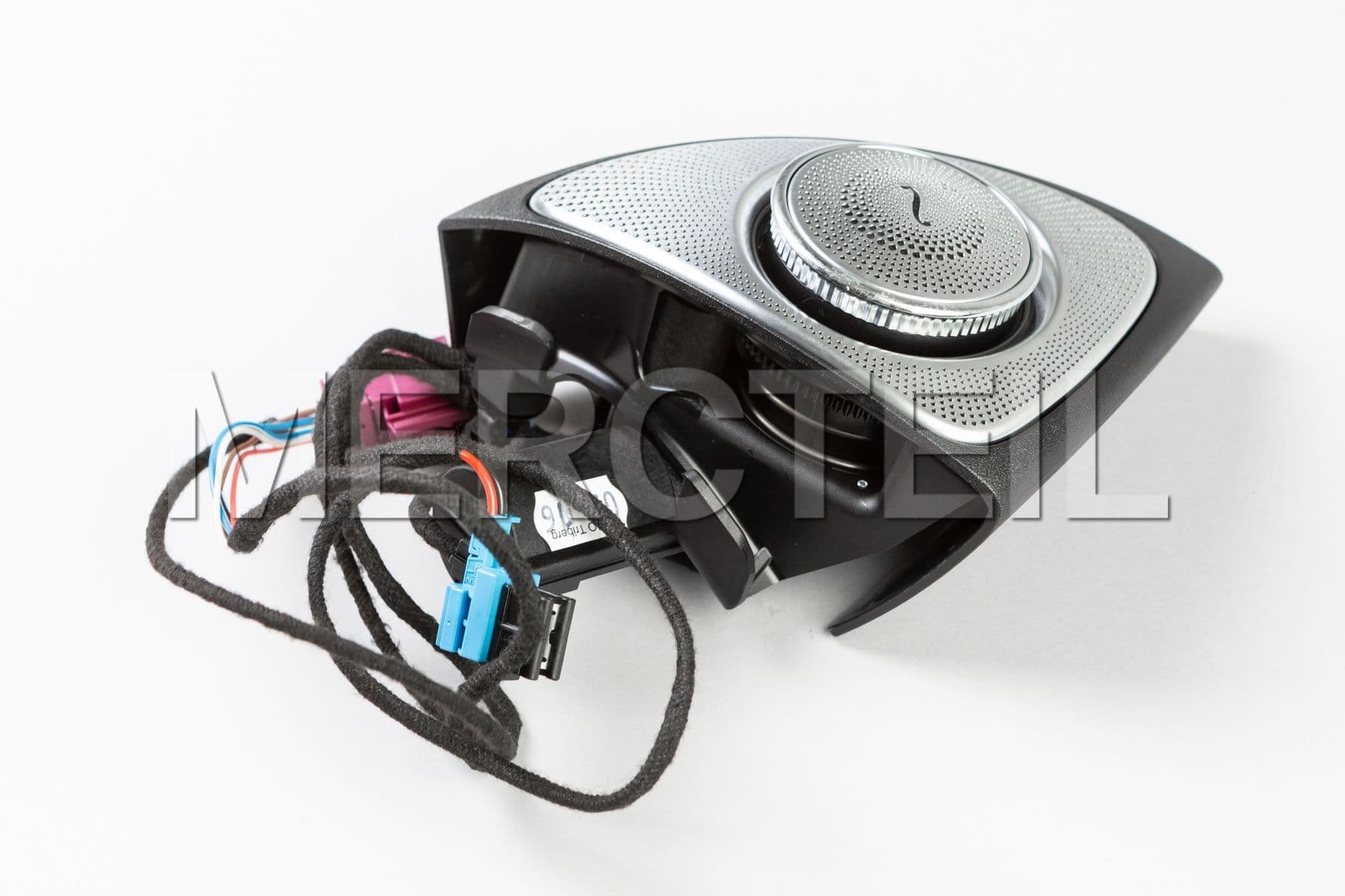 Buy the spare part Mercedes-Benz A22272058009051 paneling window frame