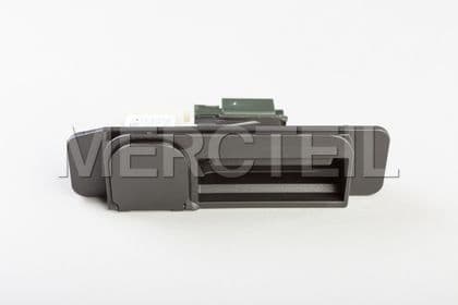 Buy the spare part Mercedes-Benz A2227500593 release handle