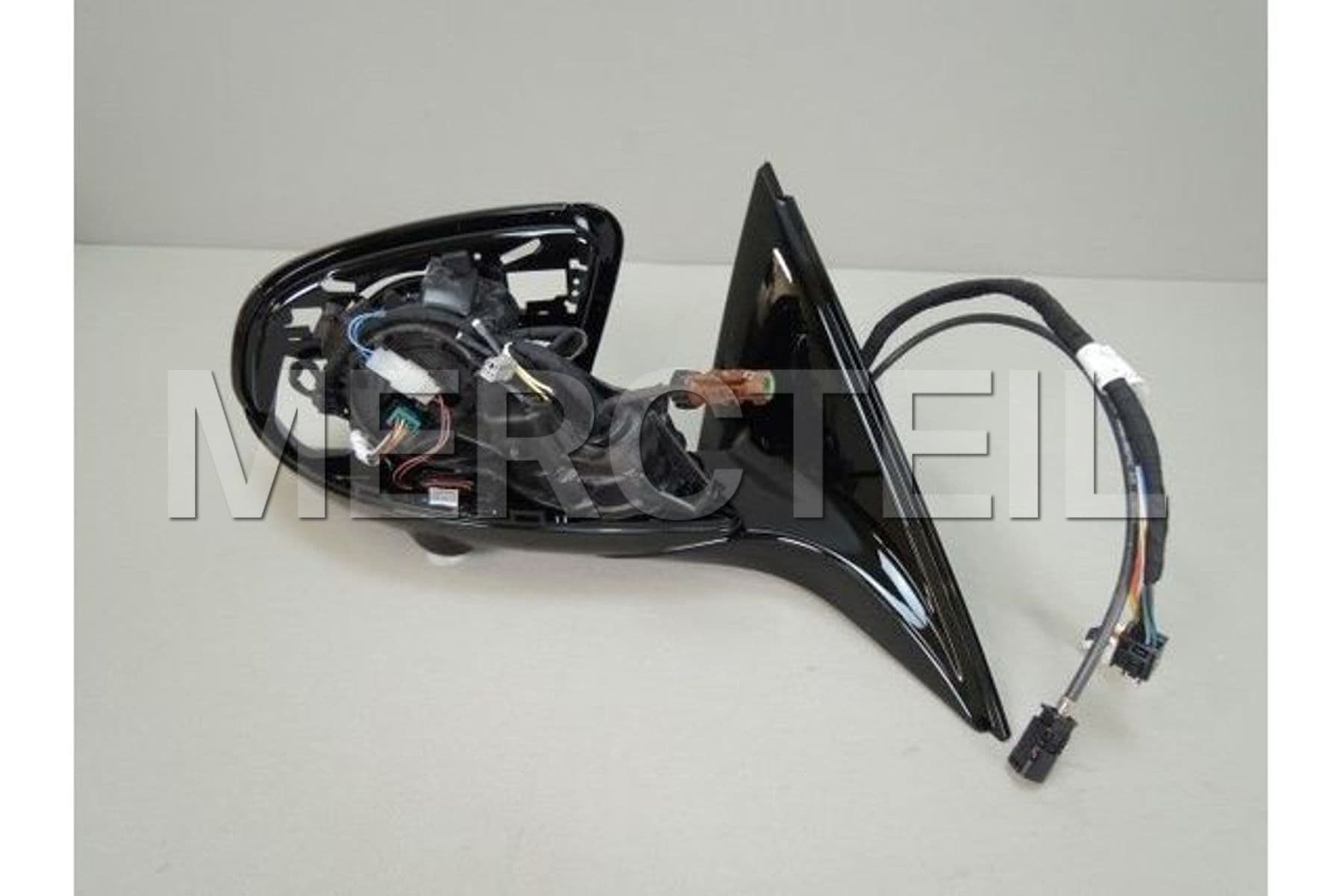 Buy the spare part Mercedes-Benz A2228106800 mirror frame