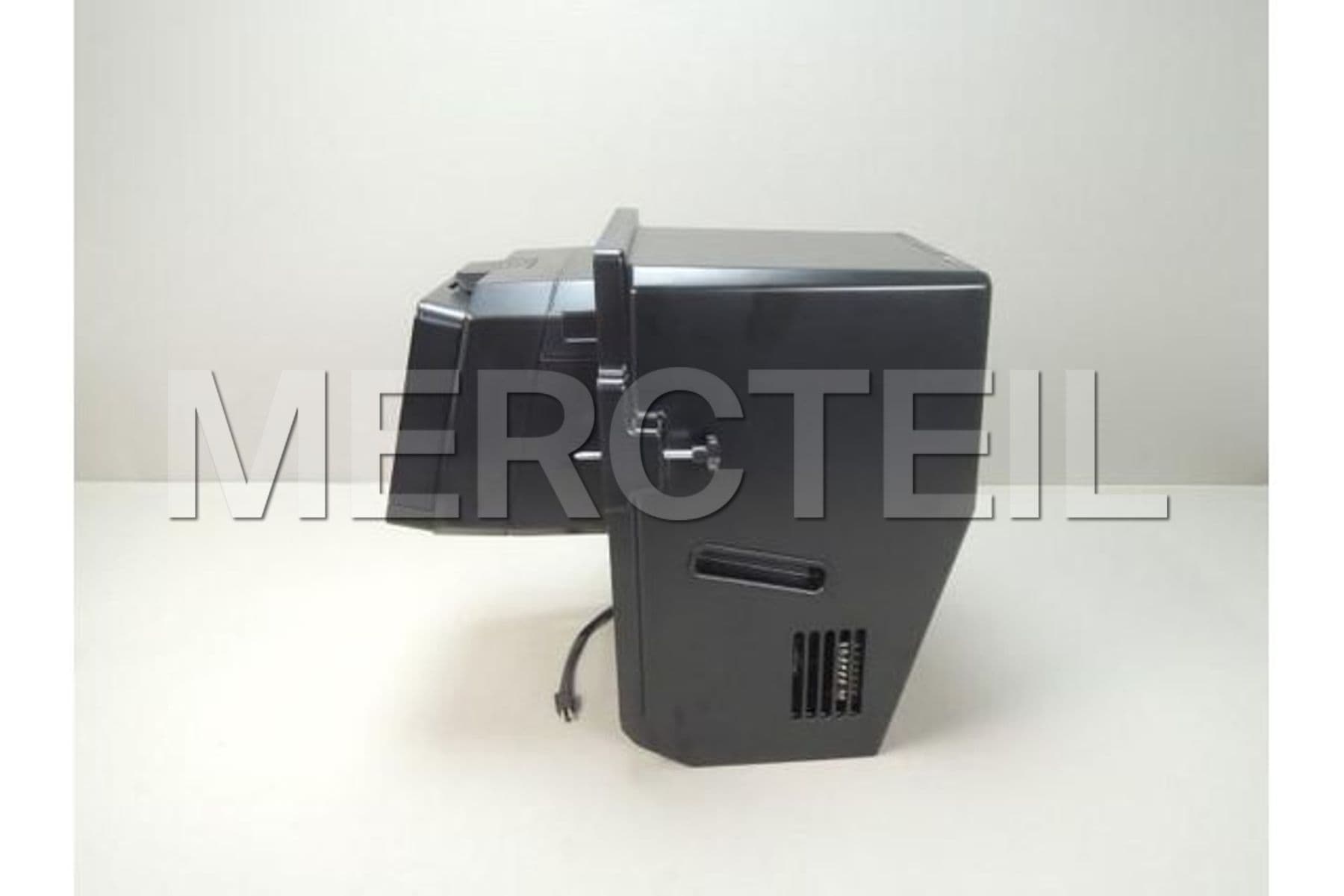 Buy the spare part Mercedes-Benz A2228200206 refrigerator box