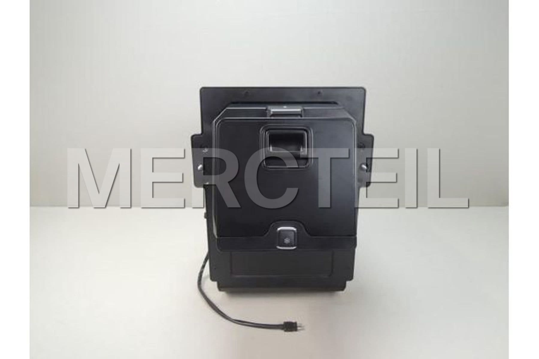 Buy the spare part Mercedes-Benz A2228200206 refrigerator box