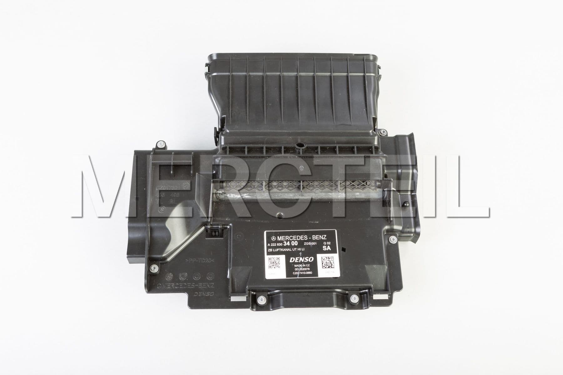 Buy the spare part Mercedes-Benz A2228303400 air duct