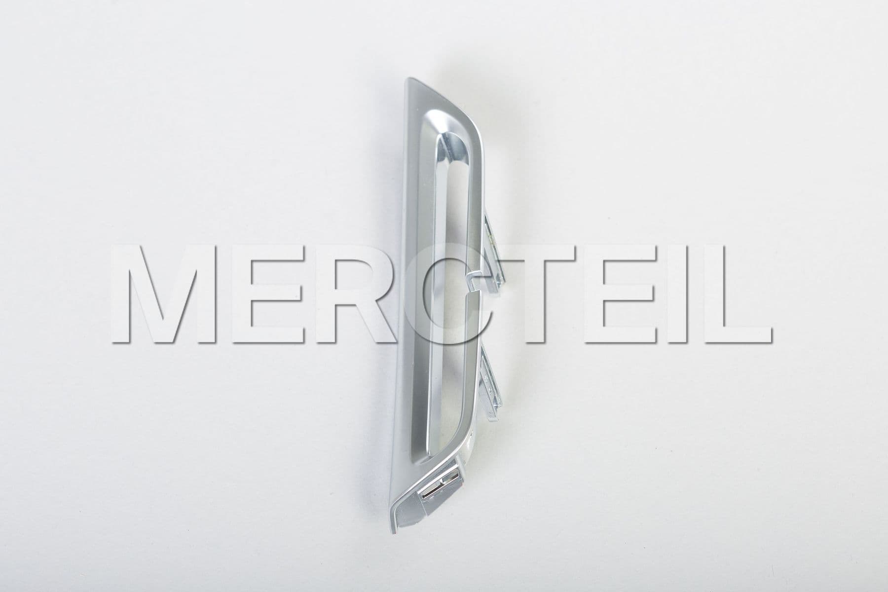 Buy the spare part Mercedes-Benz A22286803222A17 belt guide