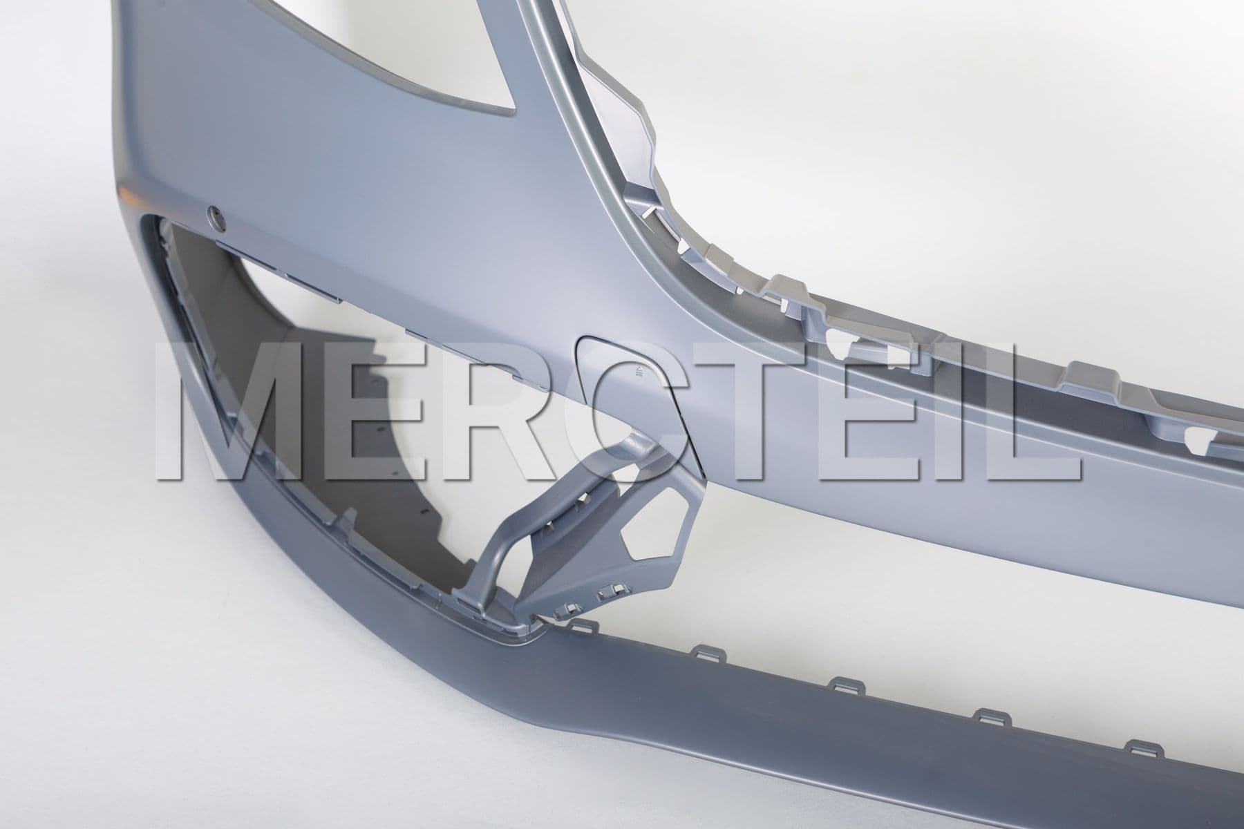 Buy the spare part Mercedes-Benz A22288007019999 trim bumper