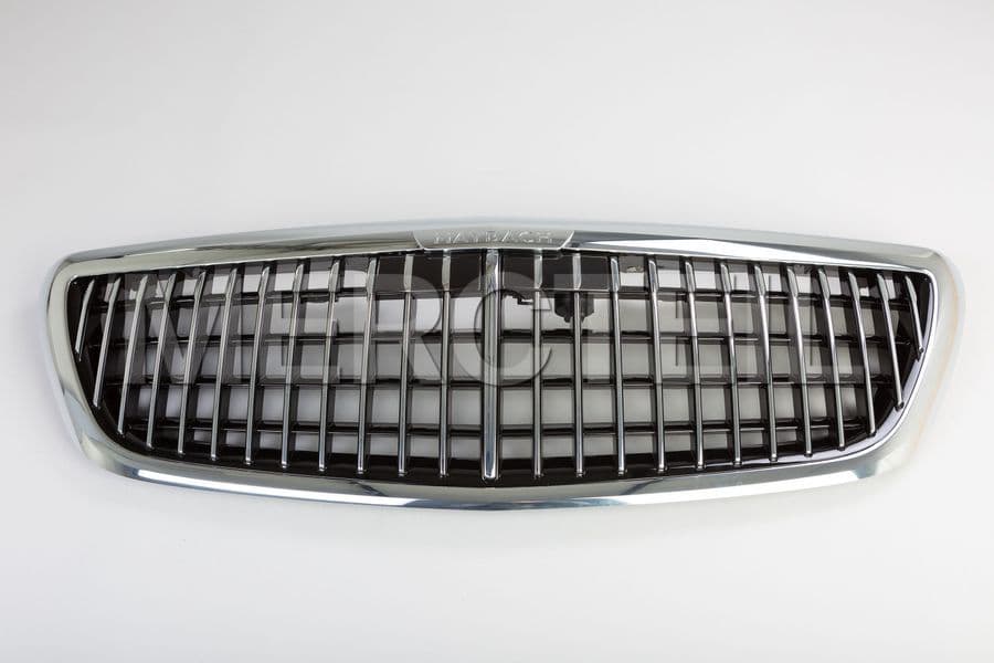Buy the spare part Mercedes-Benz A22288052029040 radiator trim