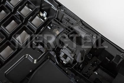 Buy the spare part Mercedes-Benz A22288053029040 radiator grille