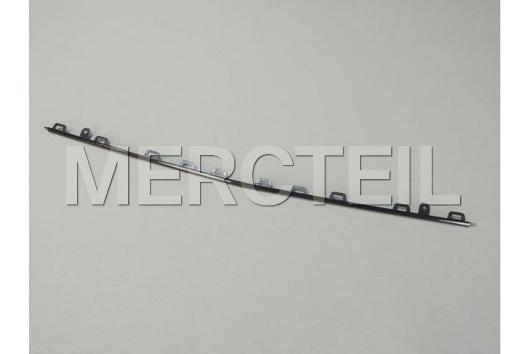 Buy the spare part Mercedes-Benz A2228850701 moulding