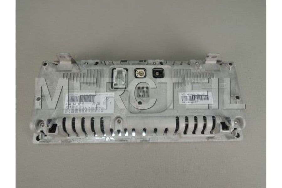 Buy the spare part Mercedes-Benz A2229004510 instrument cluster